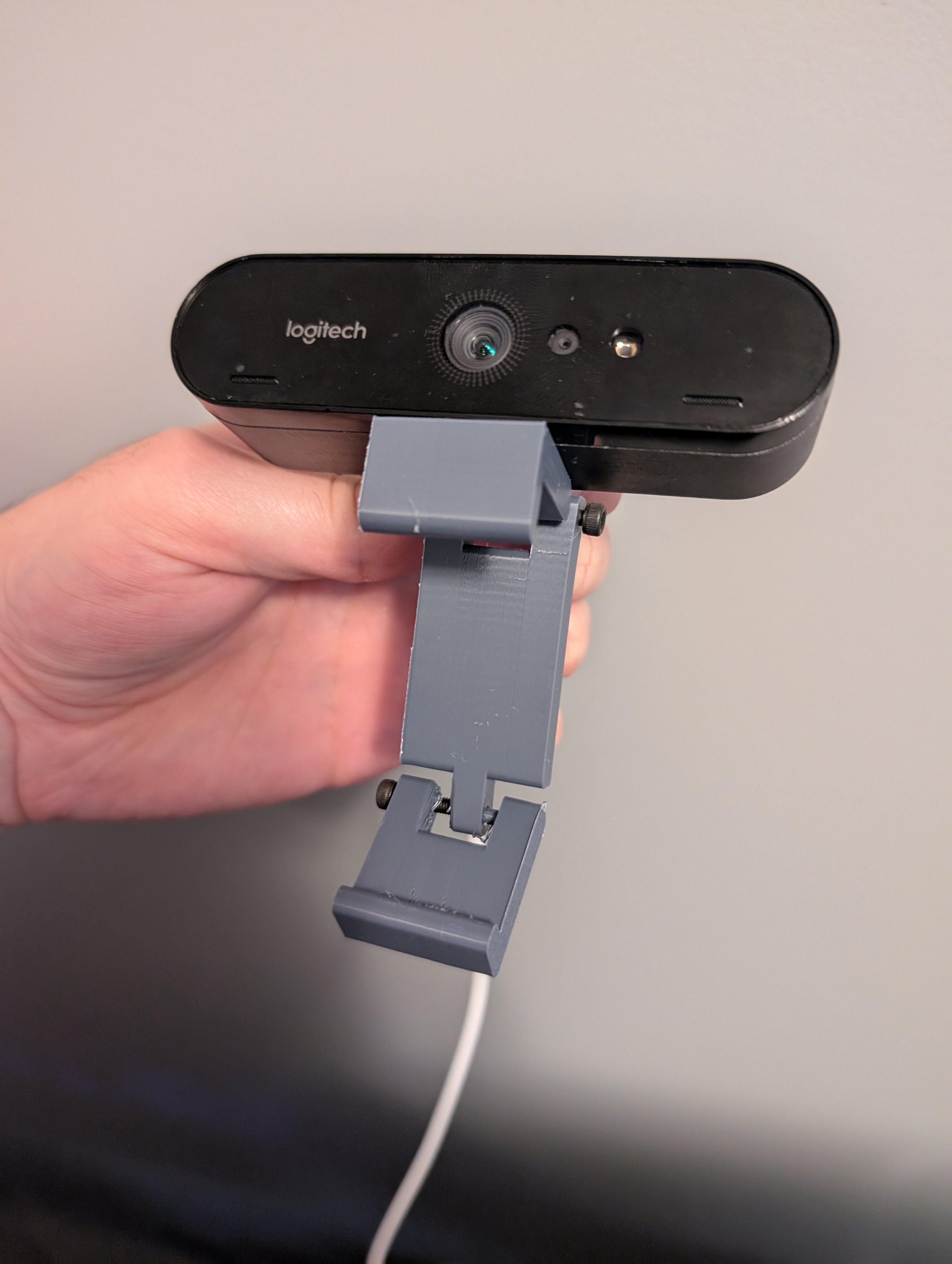 Brio Webcam Mount by ropesgames | Download free STL model | Printables.com