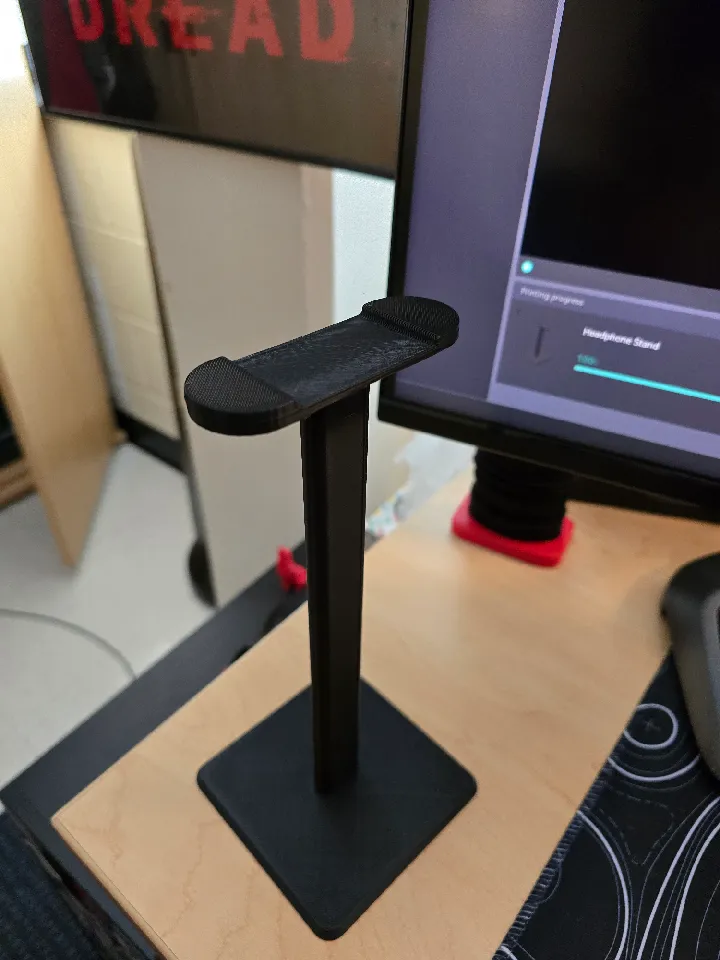 Simple Headphone Stand by Michael Garmon | Download free STL model ...