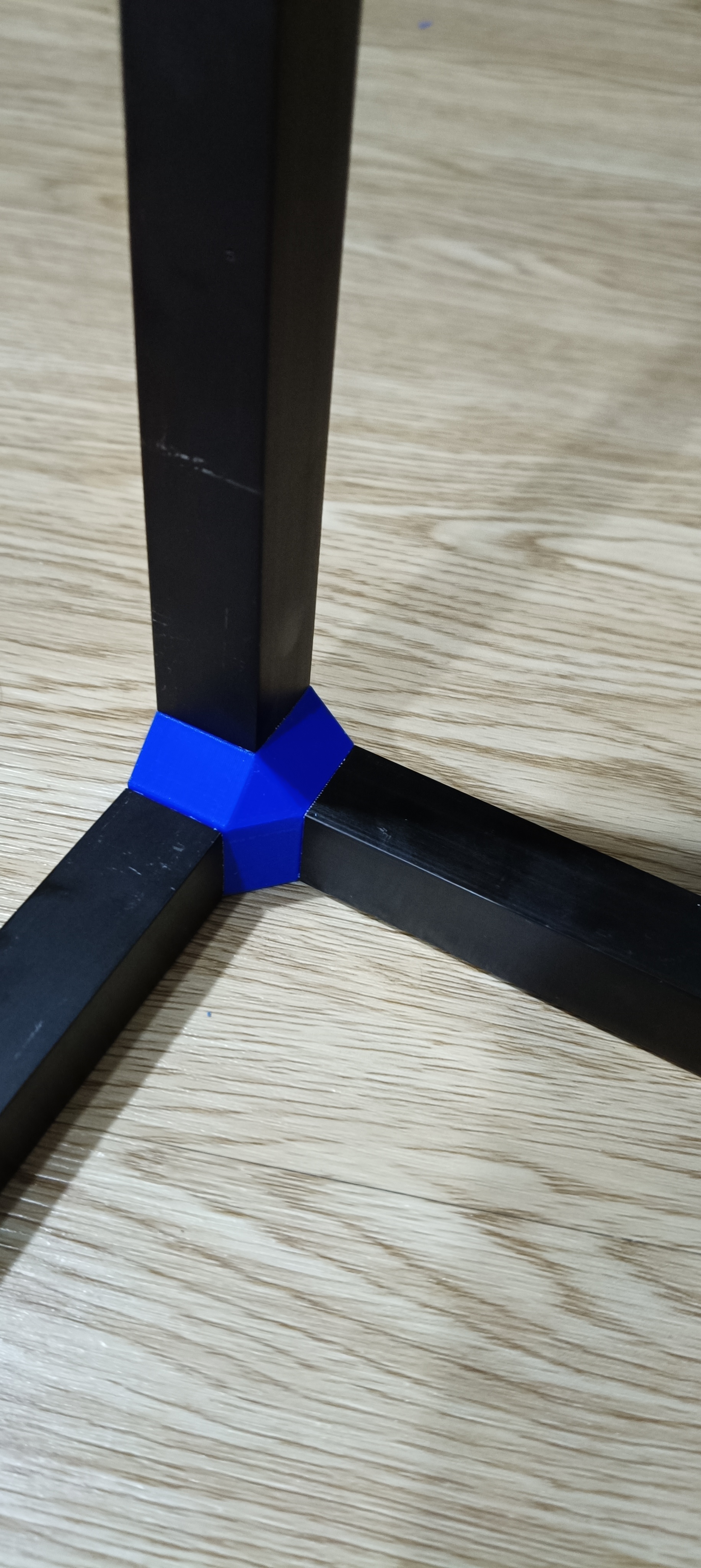 3 Way Aluminum Square Bar Connector by Sea Drak3 | Download free STL ...