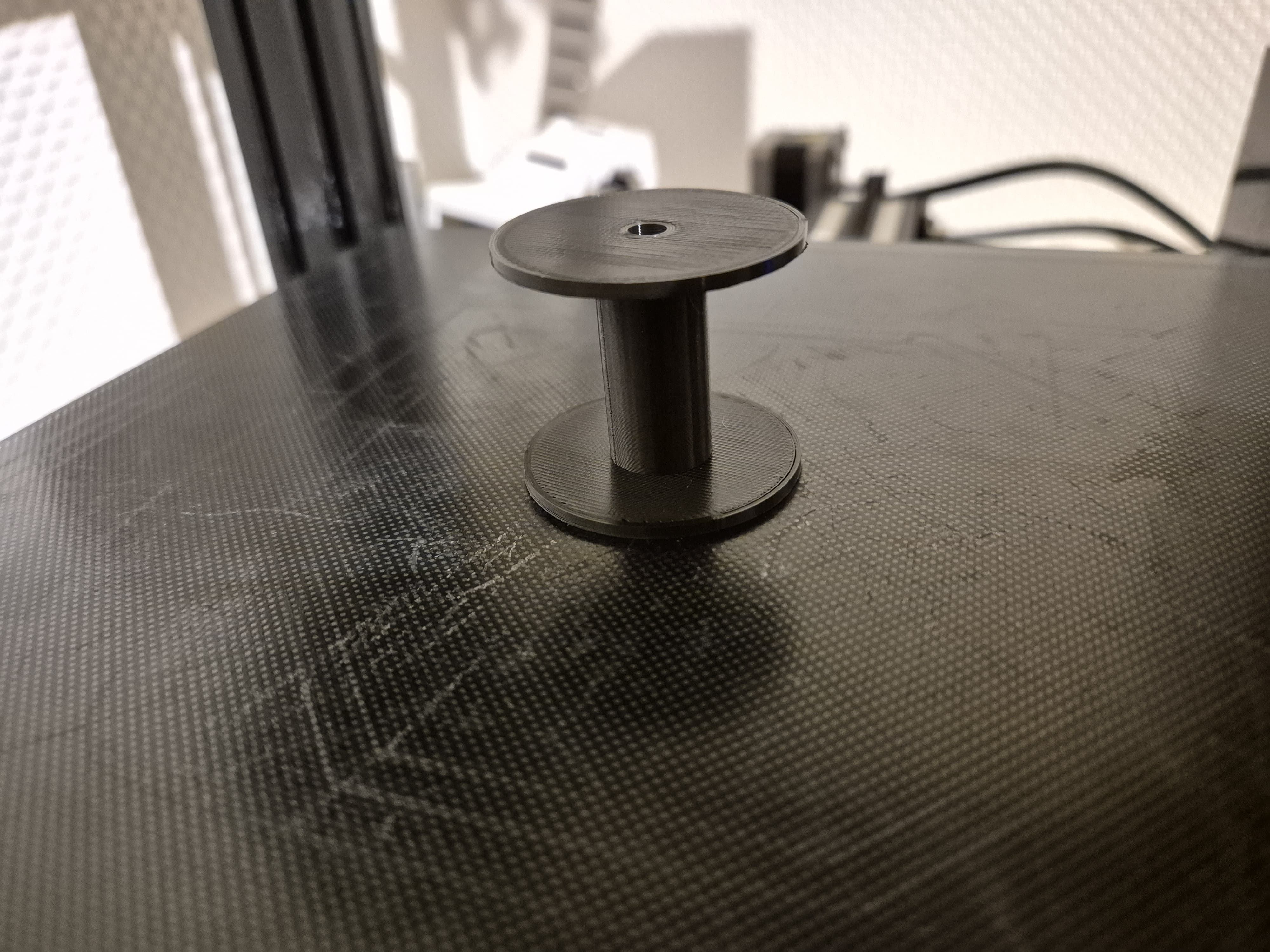 Spool with 5mm opening by Julian F.D.Martins | Download free STL model ...
