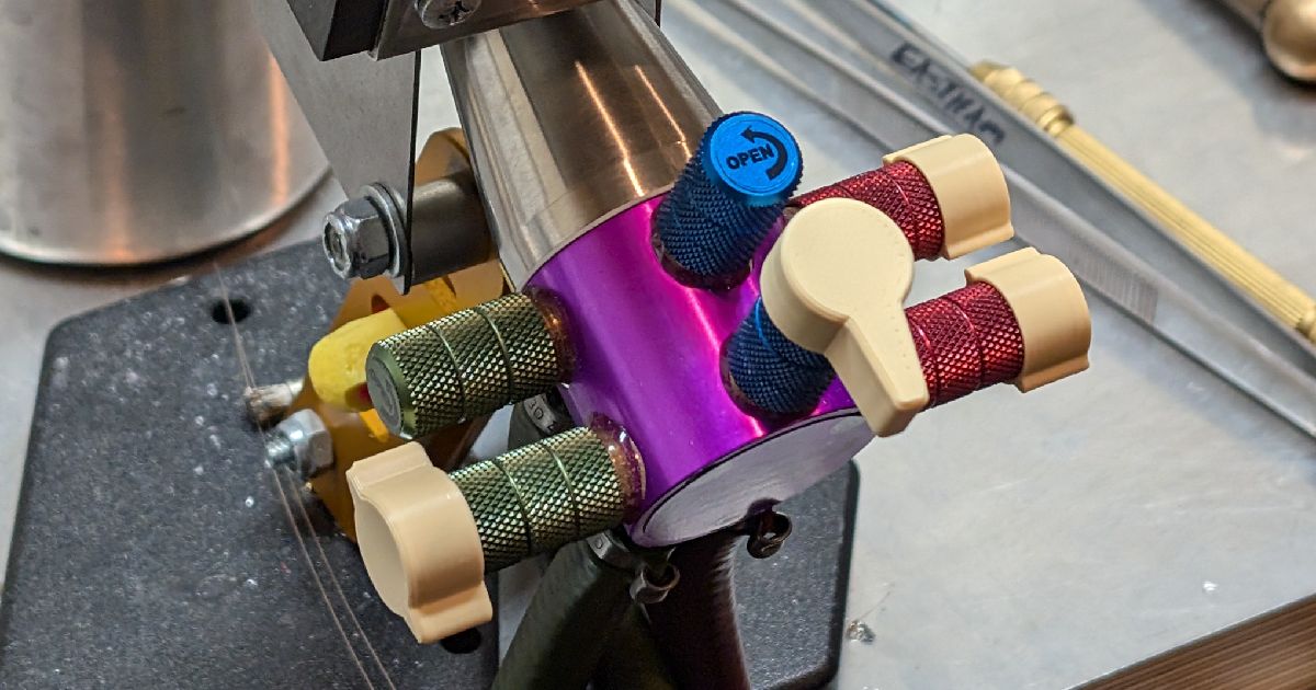 Higher-grip knobs for GTT torches by HPGlass | Download free STL model ...