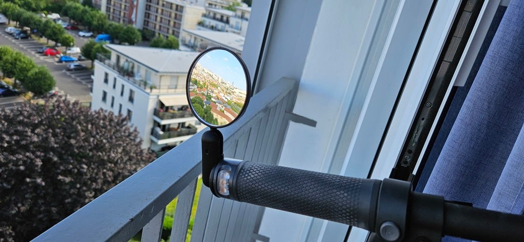 Segway Max G2 rearview miror adapter by Tux Stang | Download free STL ...