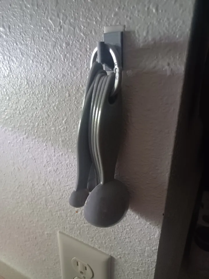 Command Strip Hook by ThePiedPiper | Download free STL model ...