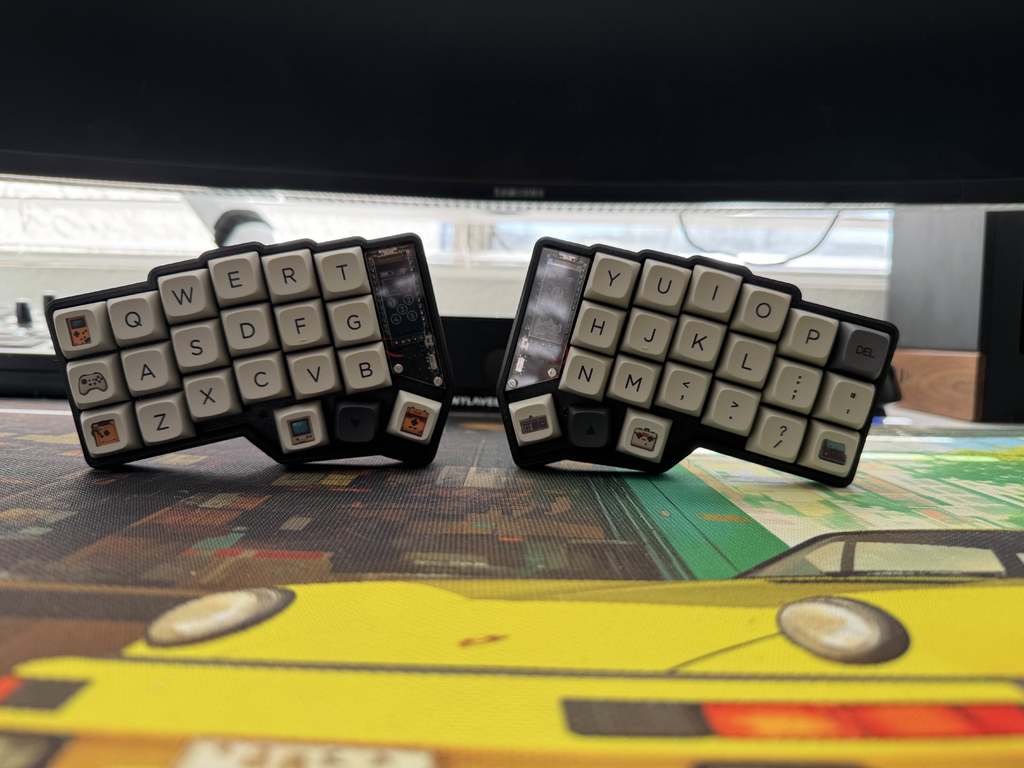 Corne Wireless HiPro Case by trippyslothh | Download free STL model ...