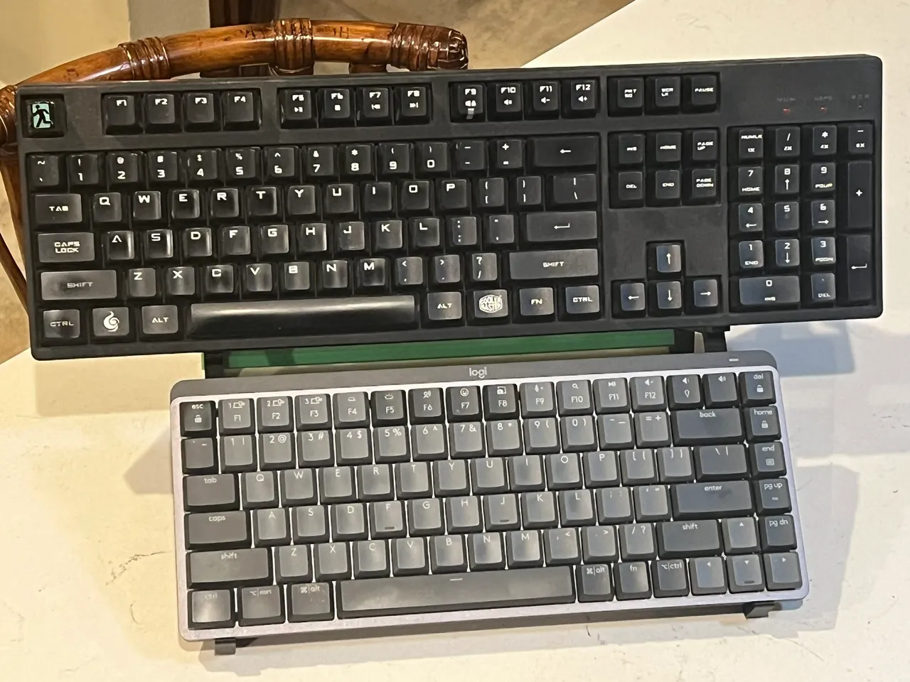 Dual Computer Keyboard Stand by Bompa the Maker | Download free STL ...