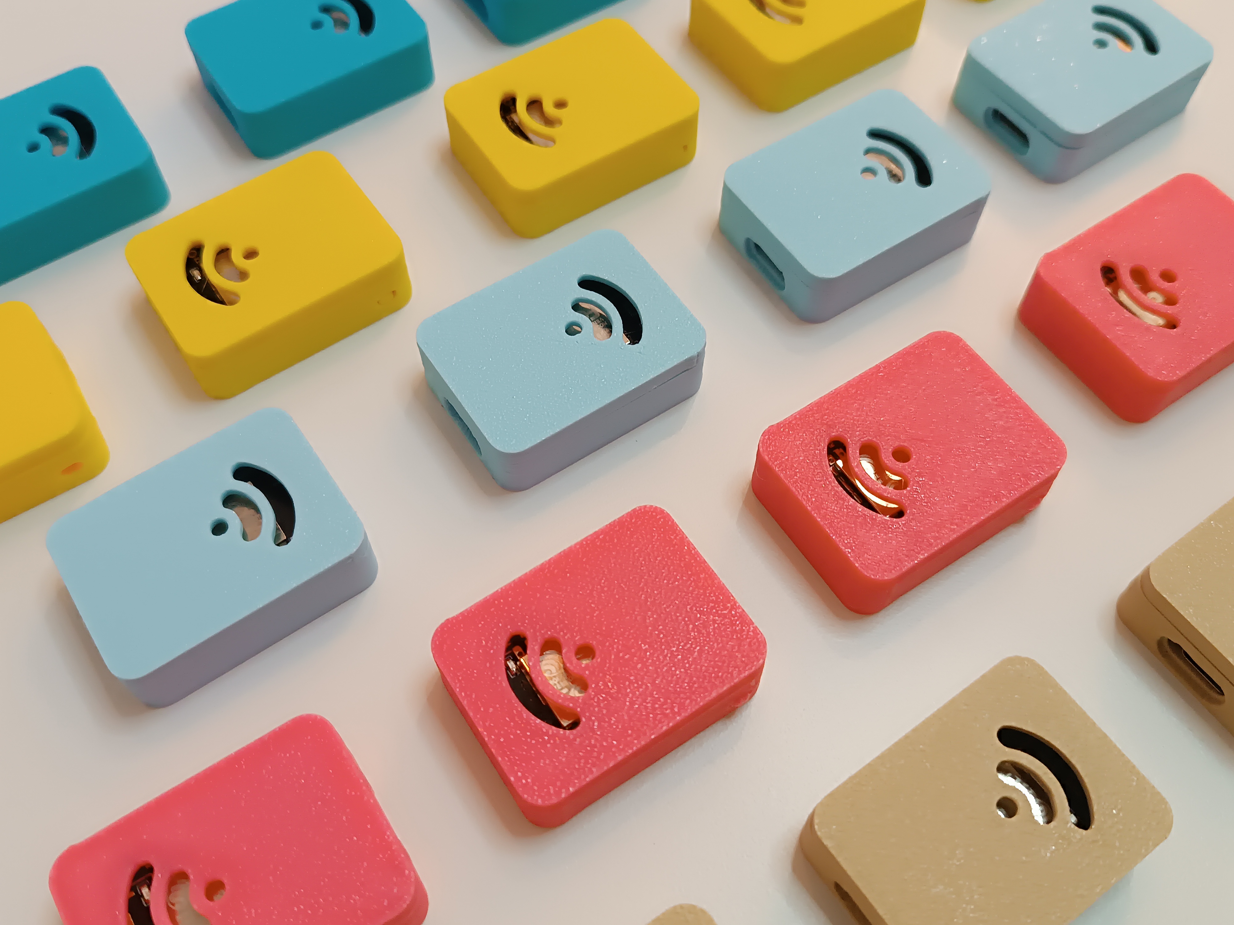 Case ESP8266 WeMos D1 mini USB C, w reset button por Valeria Momo ... Case ESP8266 WeMos D1 mini USB C, w reset button por Valeria Momo ...
