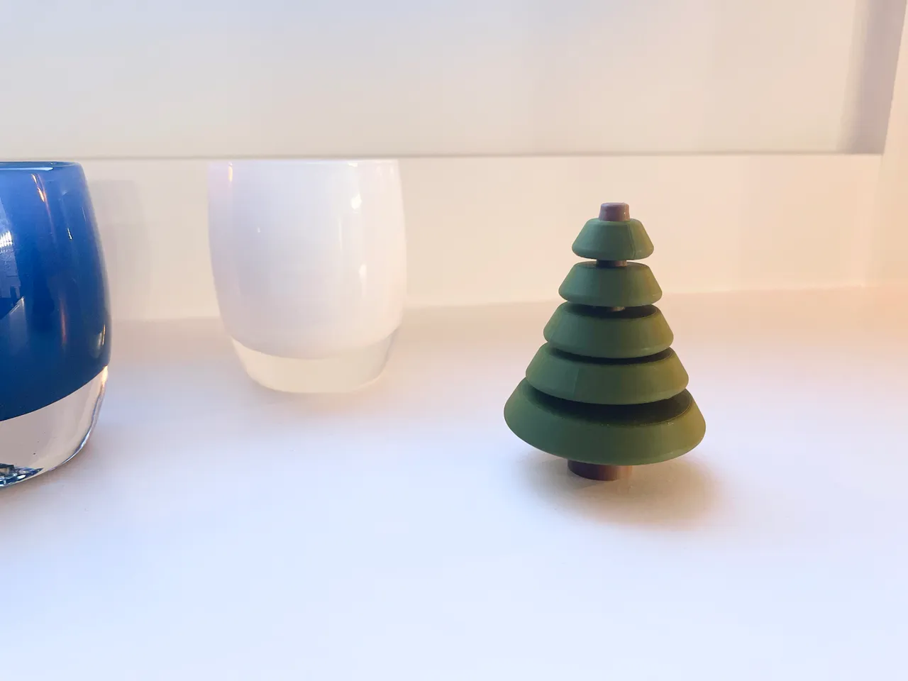 Festive Christmas Tree Fidget Spinner by Troutinator | Download free ...