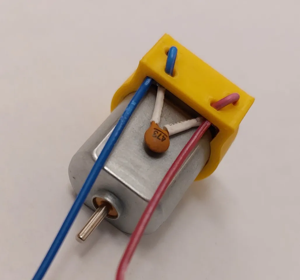 Cable Holder for Small DC Motor by Fabian | Download free STL model ...