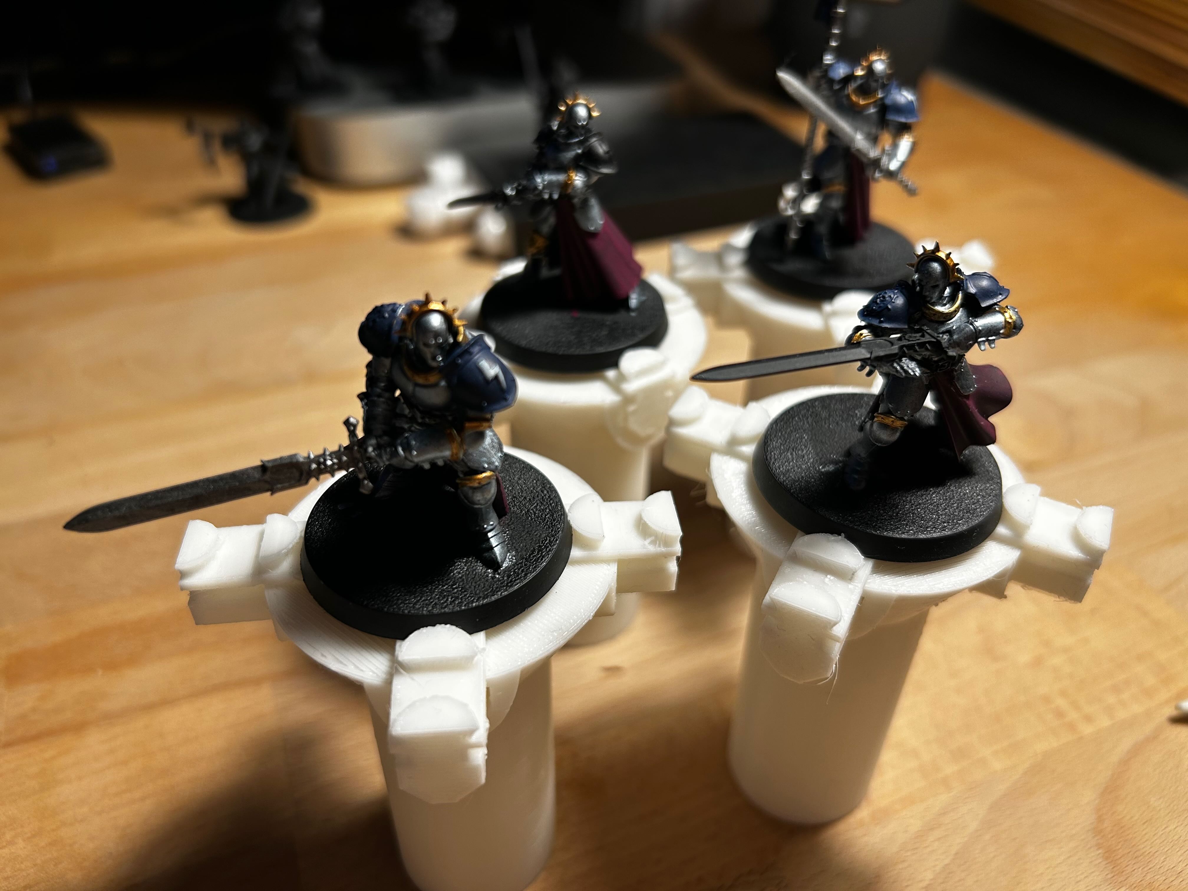 Miniature Holder by dsw73 | Download free STL model | Printables.com