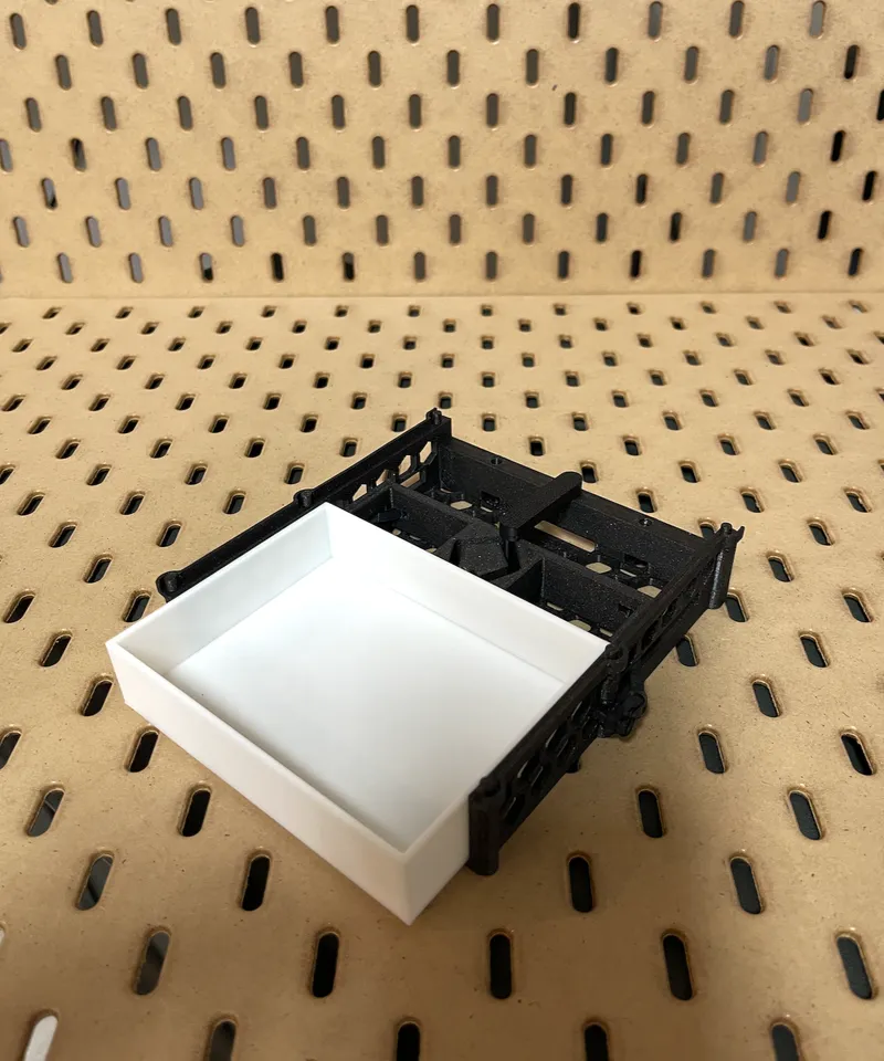 Push Latch Storage Box by EON | Download free STL model | Printables.com