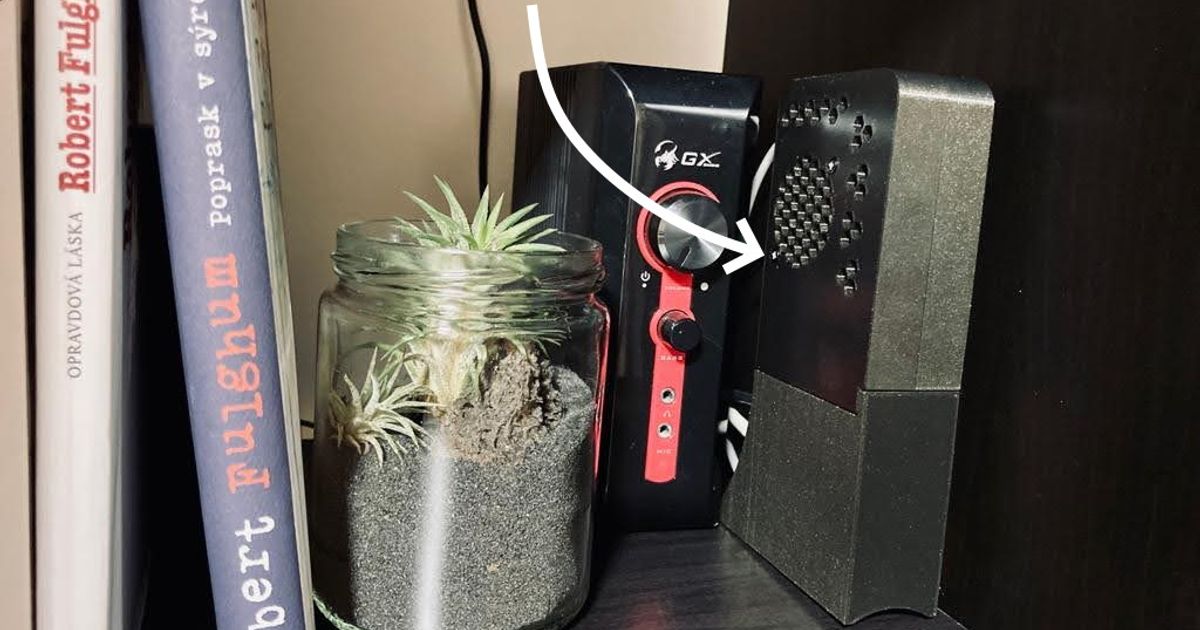 RPi4 tower case (hide ALL cables) + optional SSD plug by Yourigh ...