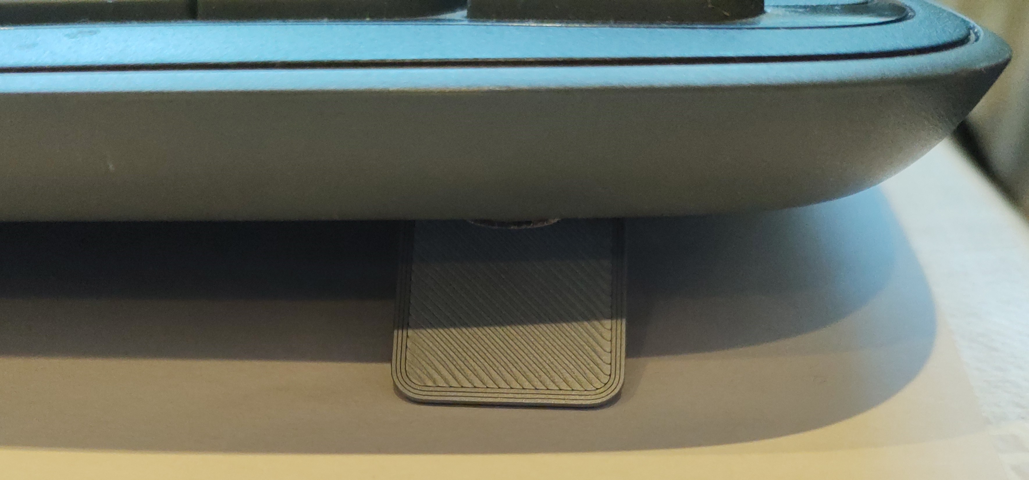 Logitech K330 keyboard feet by AtomicVirology | Download free STL model ...