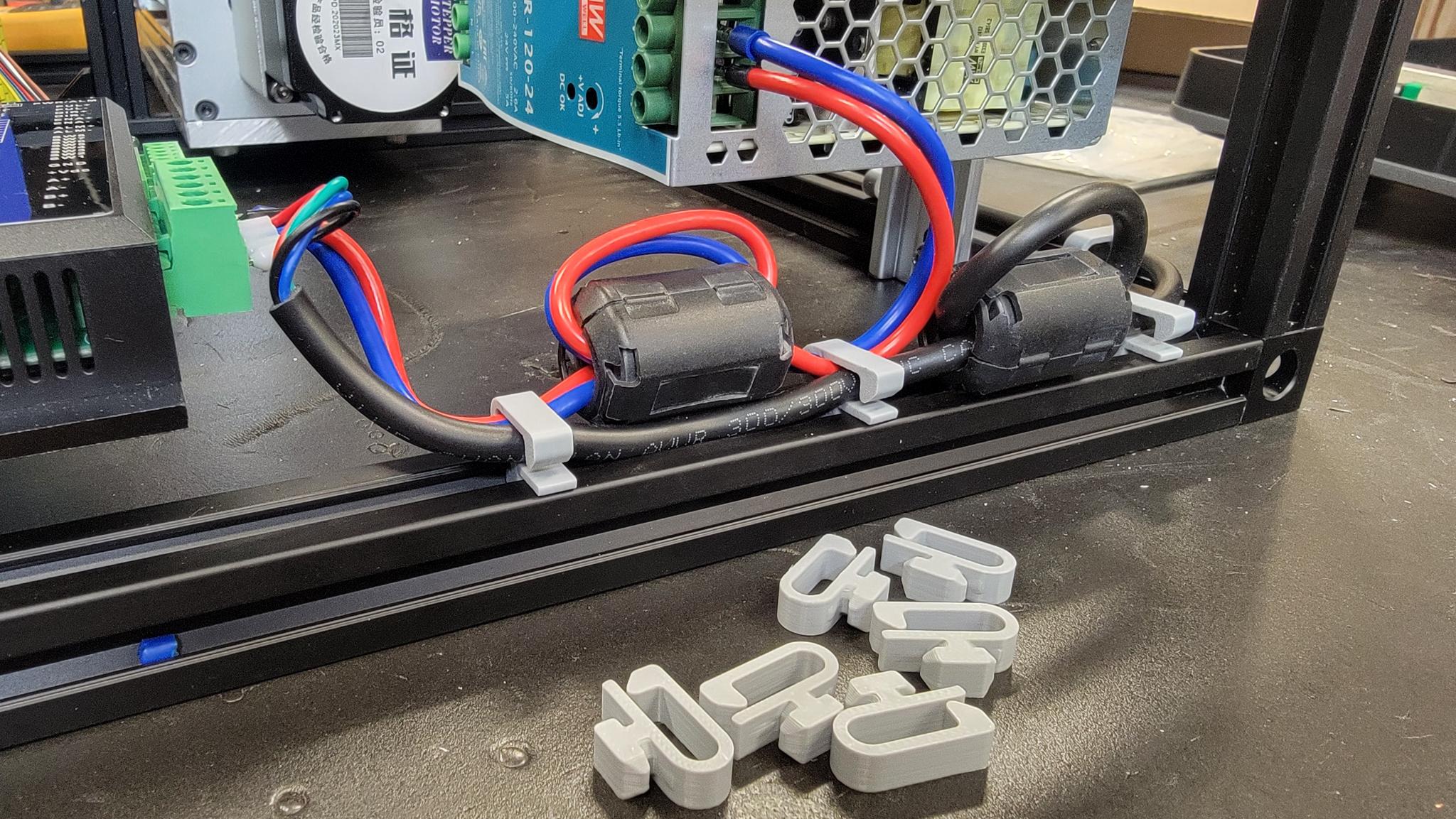 20mm Extrusion Twist-in Cable Clip by Beehphy | Download free STL model ...