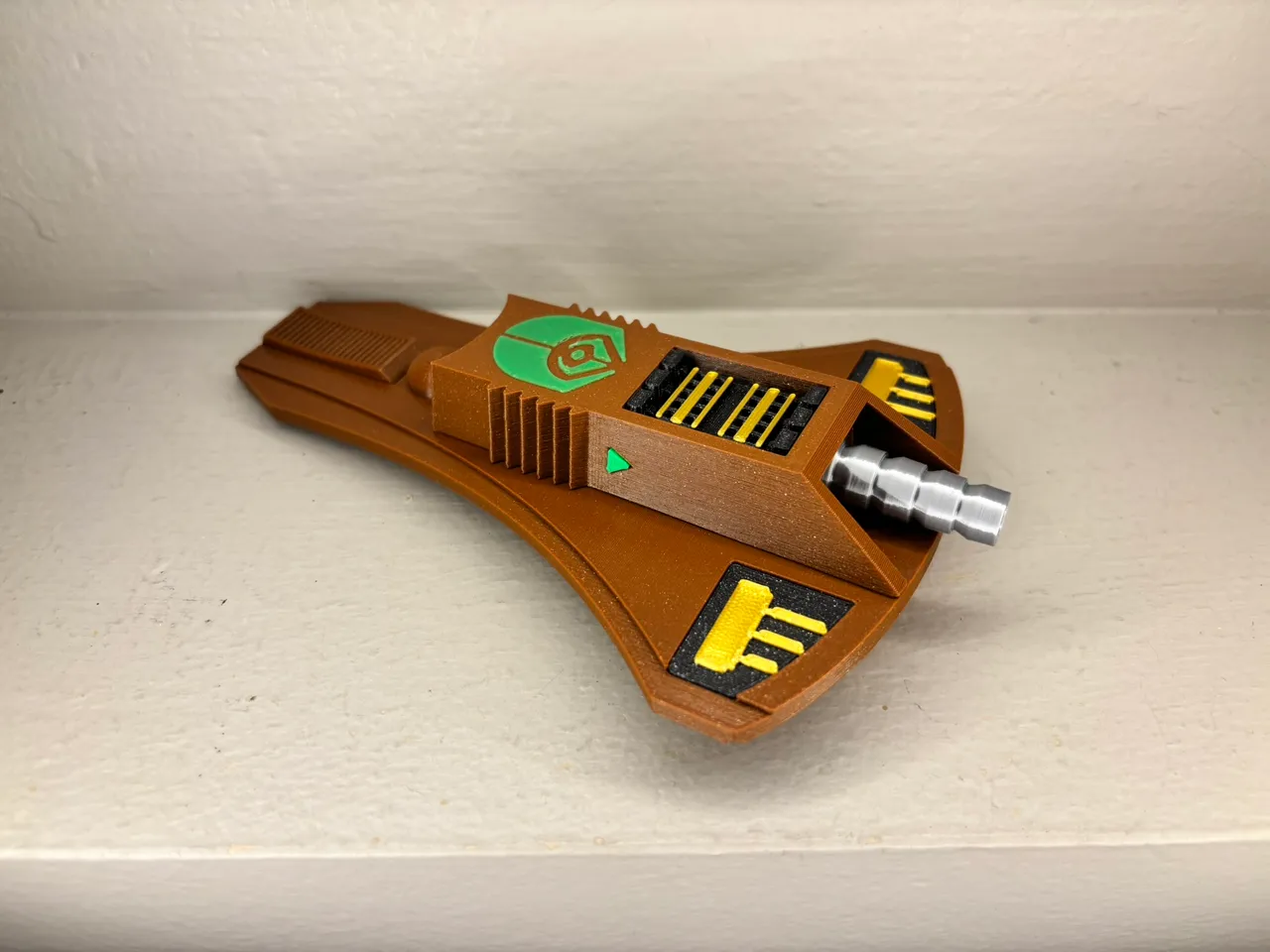 Remixed Ferengi Hand Phaser by 𝗨𝗻𝗶𝗺𝗮𝘁𝗿𝗶𝘅𝗥𝗲𝗱🪐🌠 | Download free STL model ...