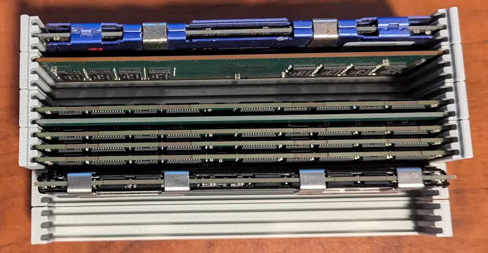 Modular DIMM / SO-DIMM RAM Tray that is stackable by Lerry | Download ...