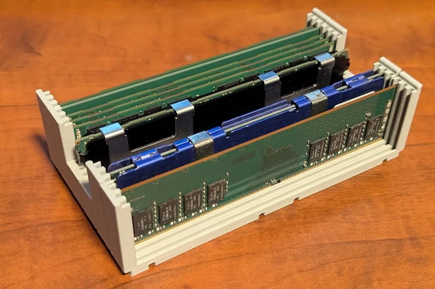 Modular DIMM / SO-DIMM RAM Tray that is stackable by Lerry | Download ...