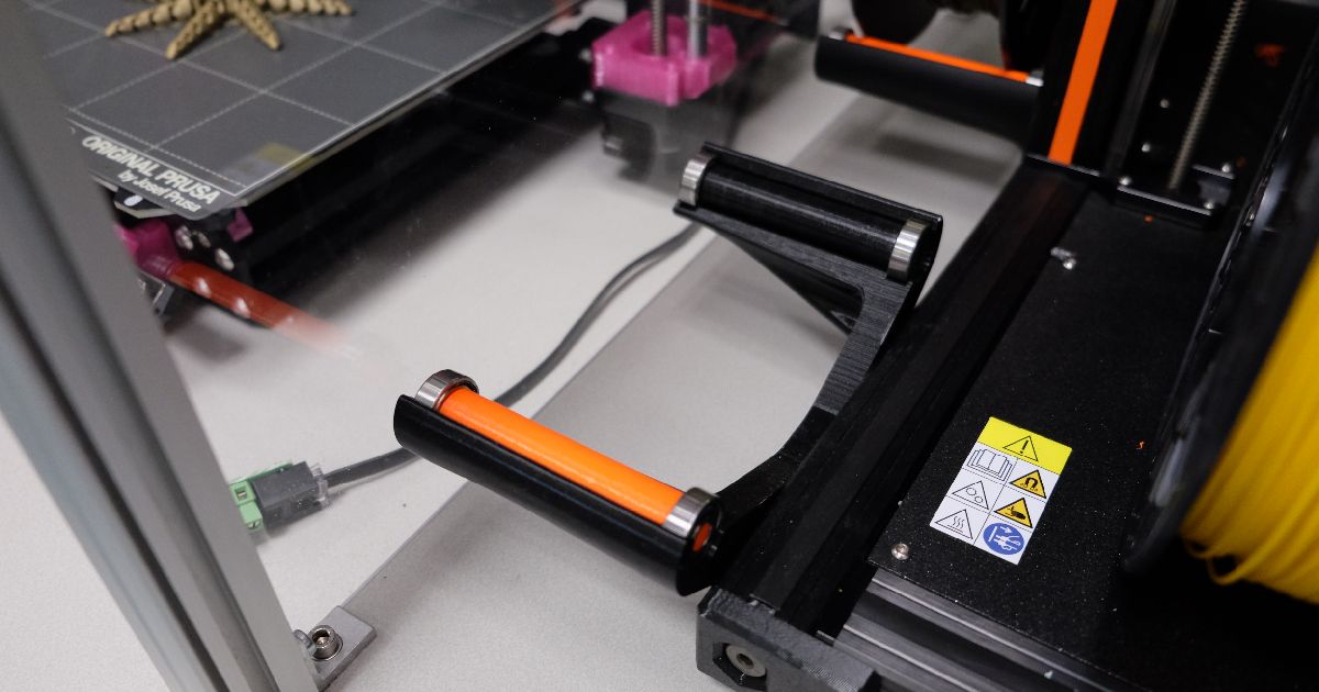 Drop-in XL spool holder - space saving by Lili's Proto Lab | Download ...