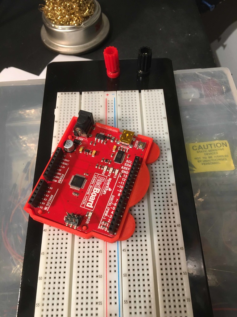 Sparkfun RedBoard clip for protoboard by Pascalou | Download free STL ...