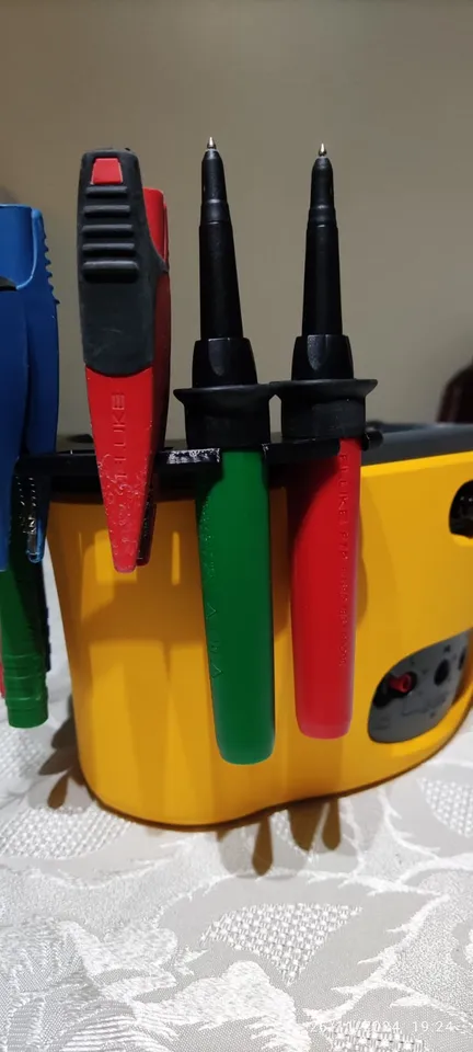 Fluke 1663 multimeter probe holder by Benbenshow | Download free STL ...