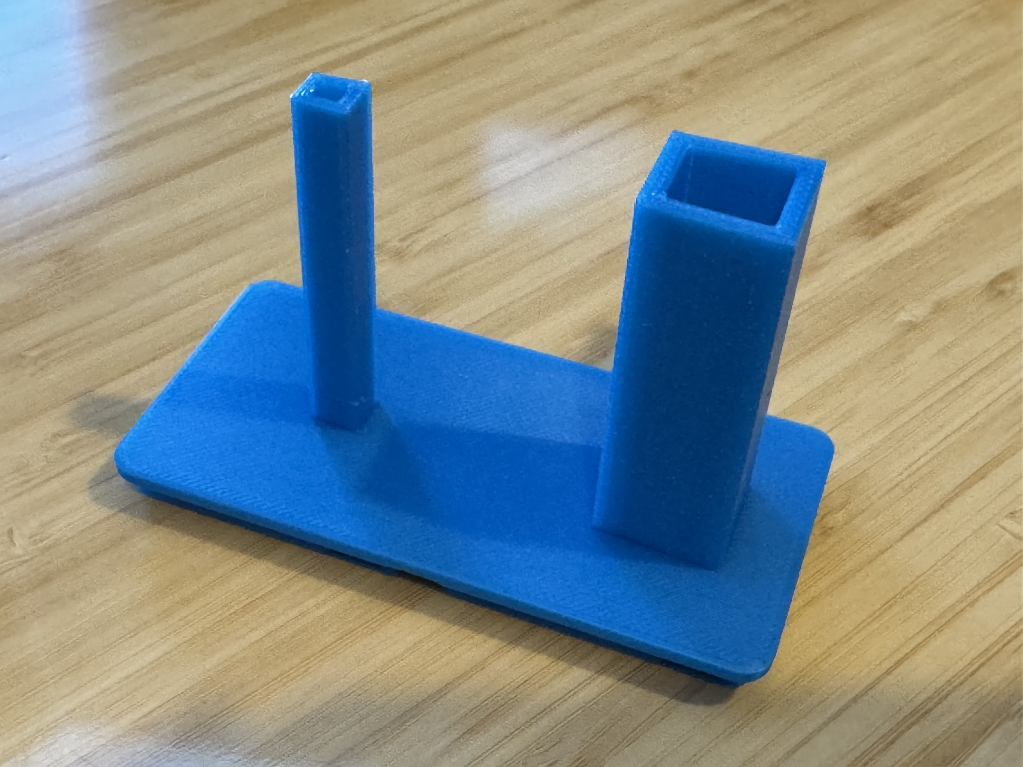 Gridfinity Bag Clip Holder (refined base) by ryanchakajodda | Download ...
