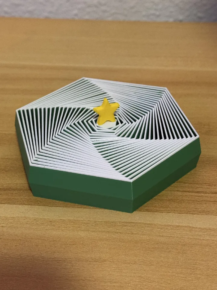 Collapsible Christmas tree fidget toy by VenomX260 | Download free STL ...