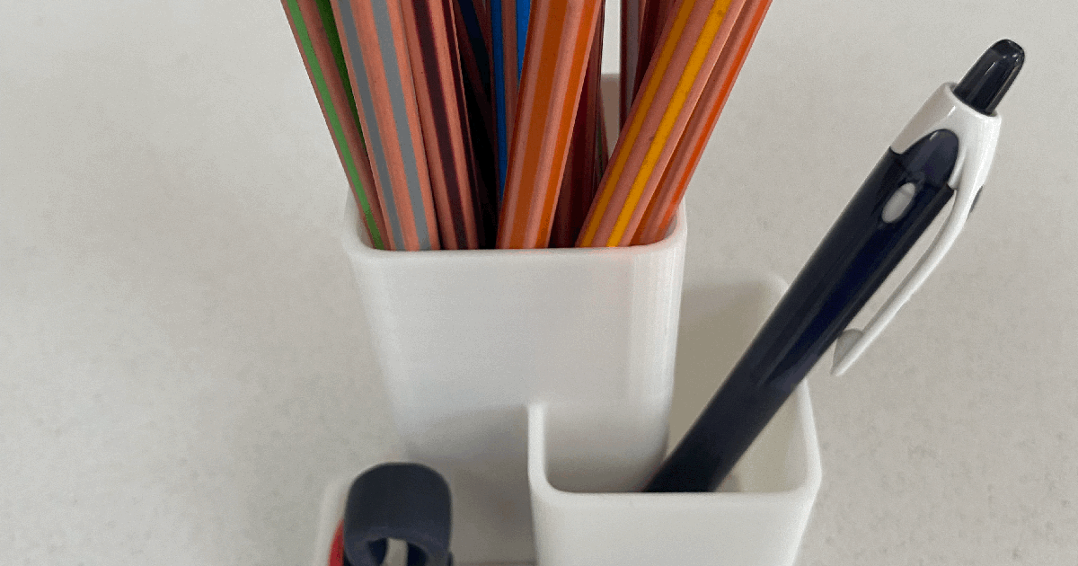 Stationery Holder & USB Tray by RocketRafe | Download free STL model ...