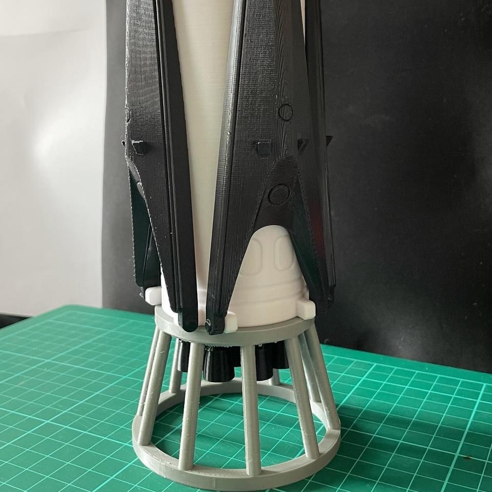 Falcon 9 Display Stand by kevgandhi | Download free STL model ...