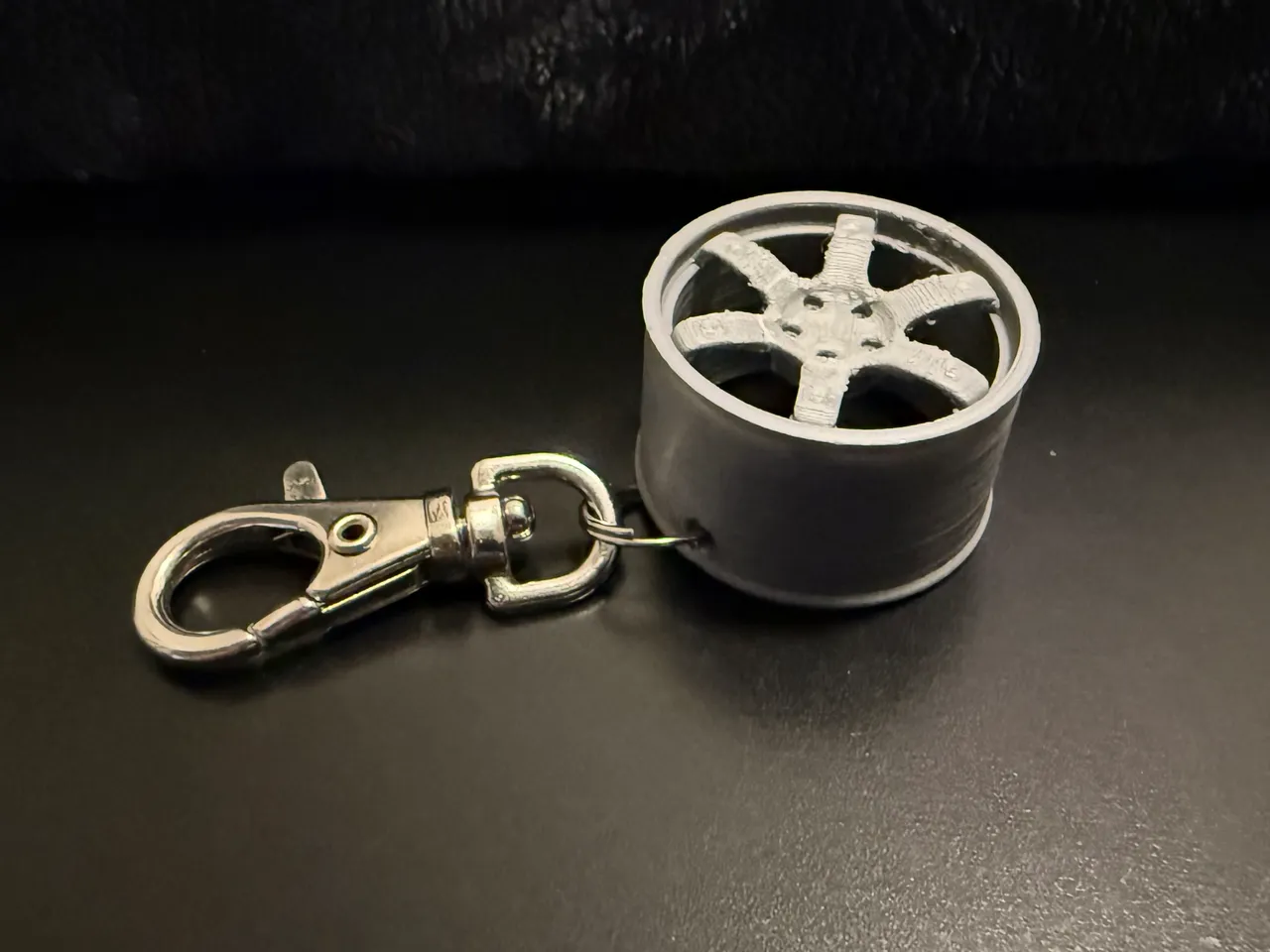 TE37 Rim Keychain by Ajax_Larie | Download free STL model | Printables.com