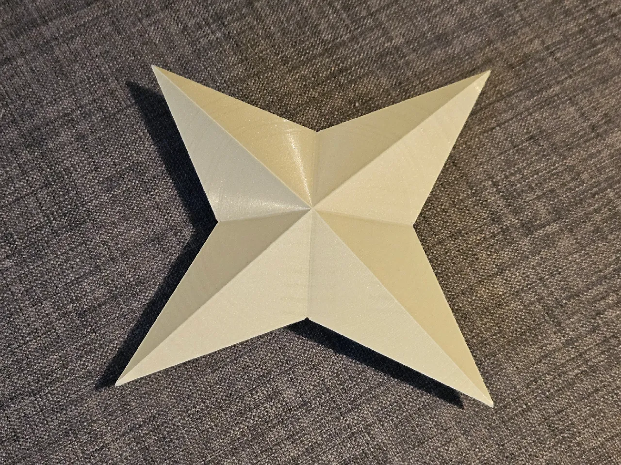 Folding Christmas star in Origami style by Dain | Download free STL ...