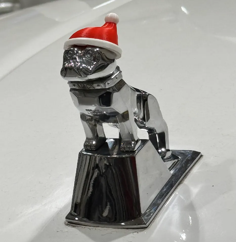 Mack Bulldog Santa Hat by Two Wheels Online | Download free STL model ...