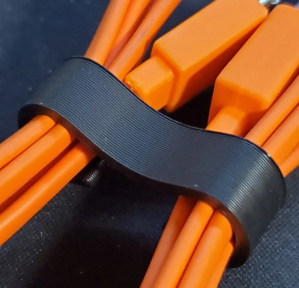Simple Cable Clip by Serhii Ra | Download free STL model | Printables.com