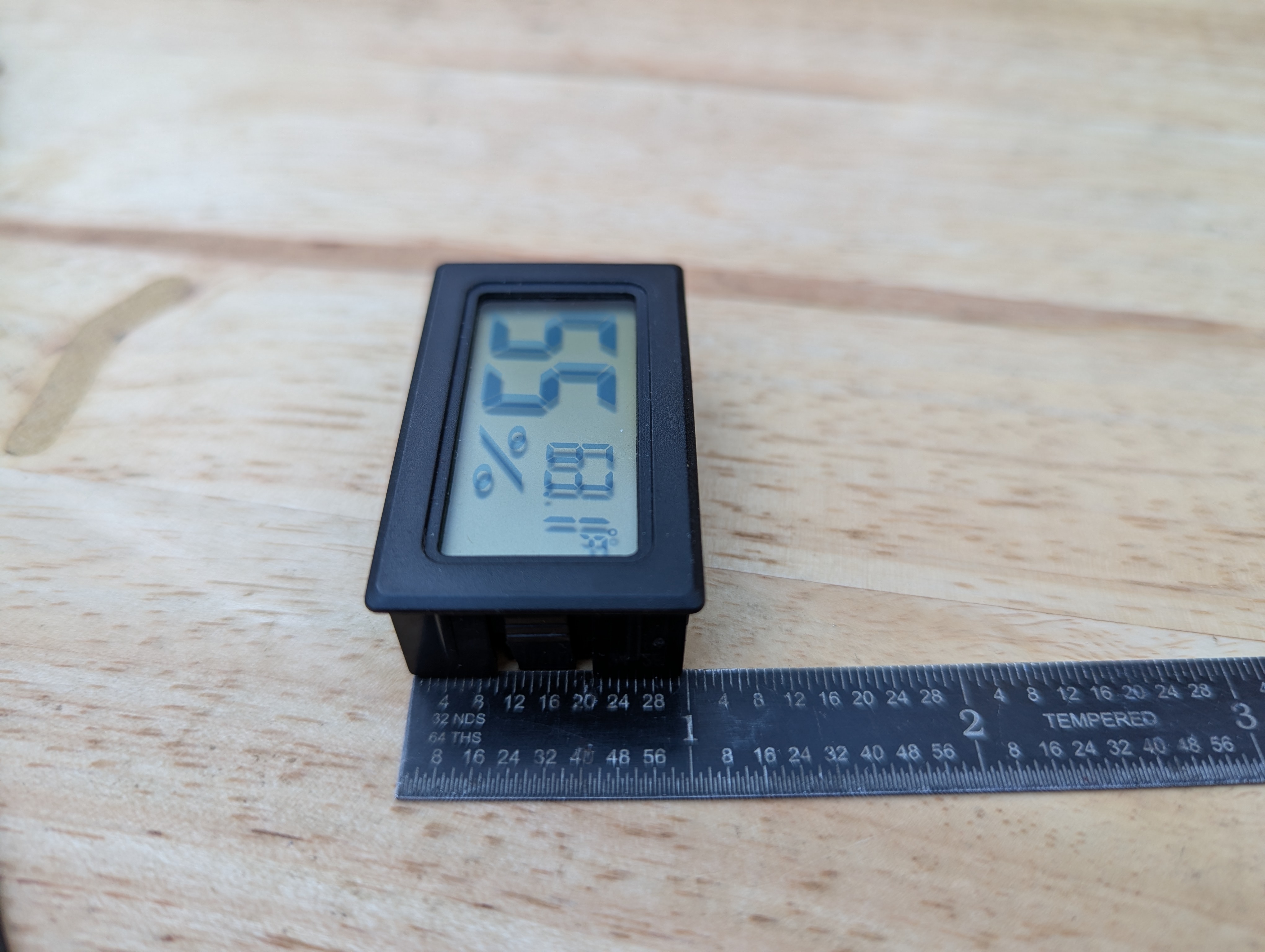 Hygrometer mount / stand for HSW filament roller desiccant dry-box ...