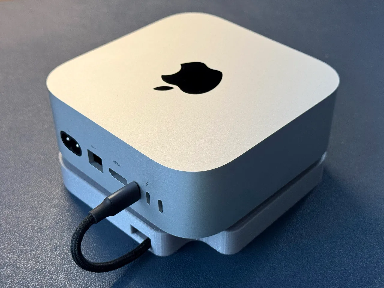 Mac Mini M4 Hub by JSC | Download free STL model | Printables.com