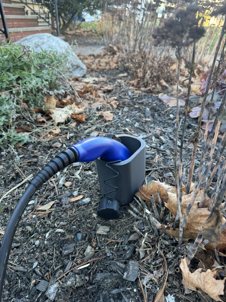EV Charger Bucket by HotdogFingerz | Download free STL model ...