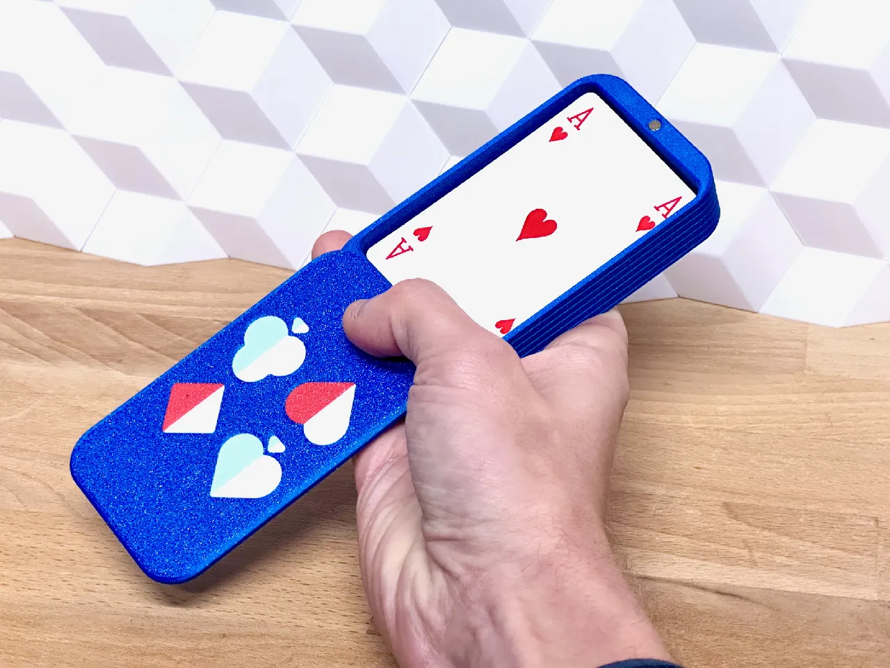 Deck Flick Box (fidget card game magnetic storage) by GlennovitS 3D ...