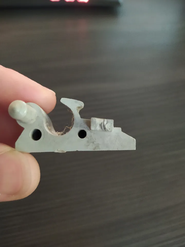 Krytky karavanové lišty pro markýzu by Lju | Download free STL model ...