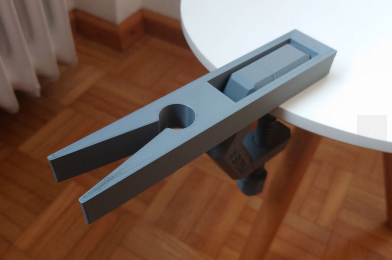 Fretsaw Table for Prusa Clamp by af | Download free STL model ...
