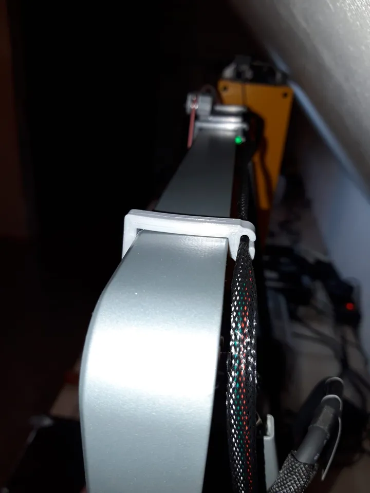 Creality Ender 3 V3 Plus Filamentführung by HOLOR | Download free STL ...