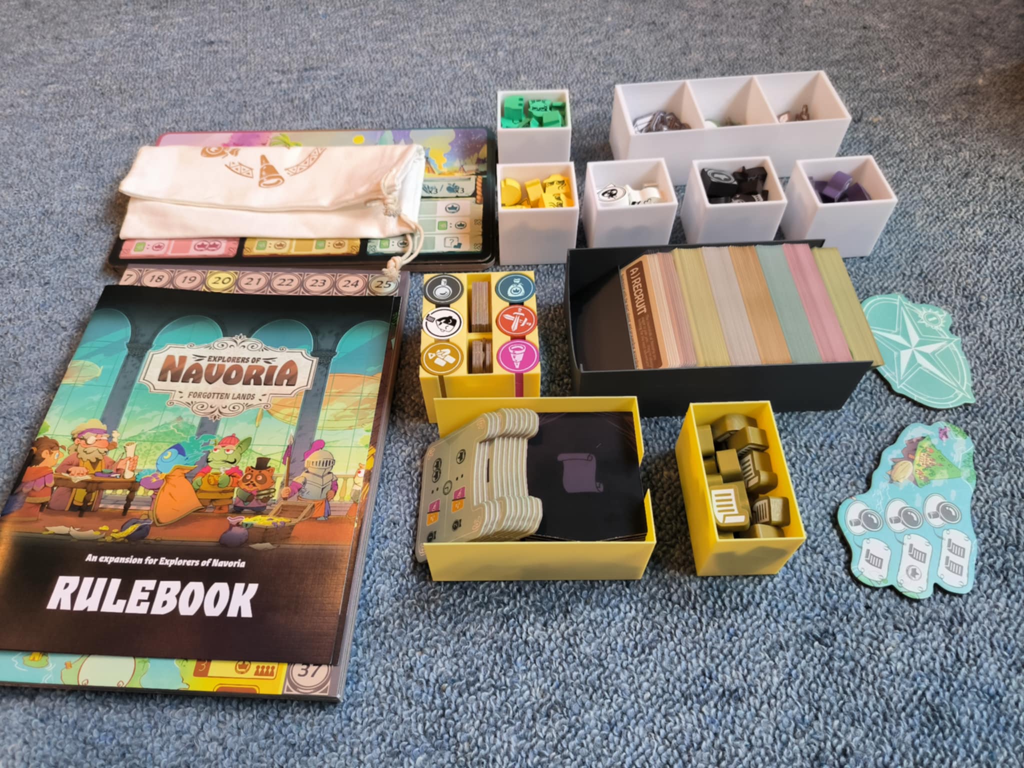 Explorers of Navoria + Expansion - Single Box Insert by Mini Manatee ...