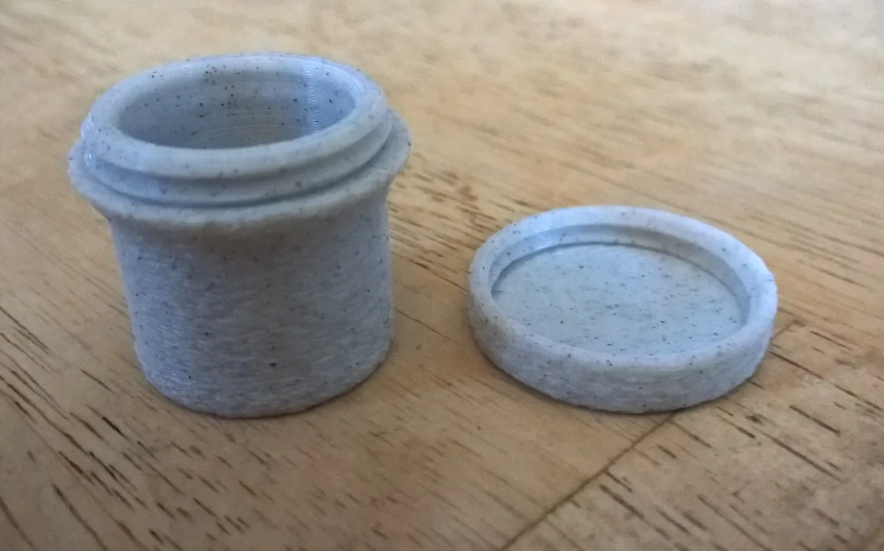 Round Box With Thread Lid by AlexJBrc | Download free STL model ...