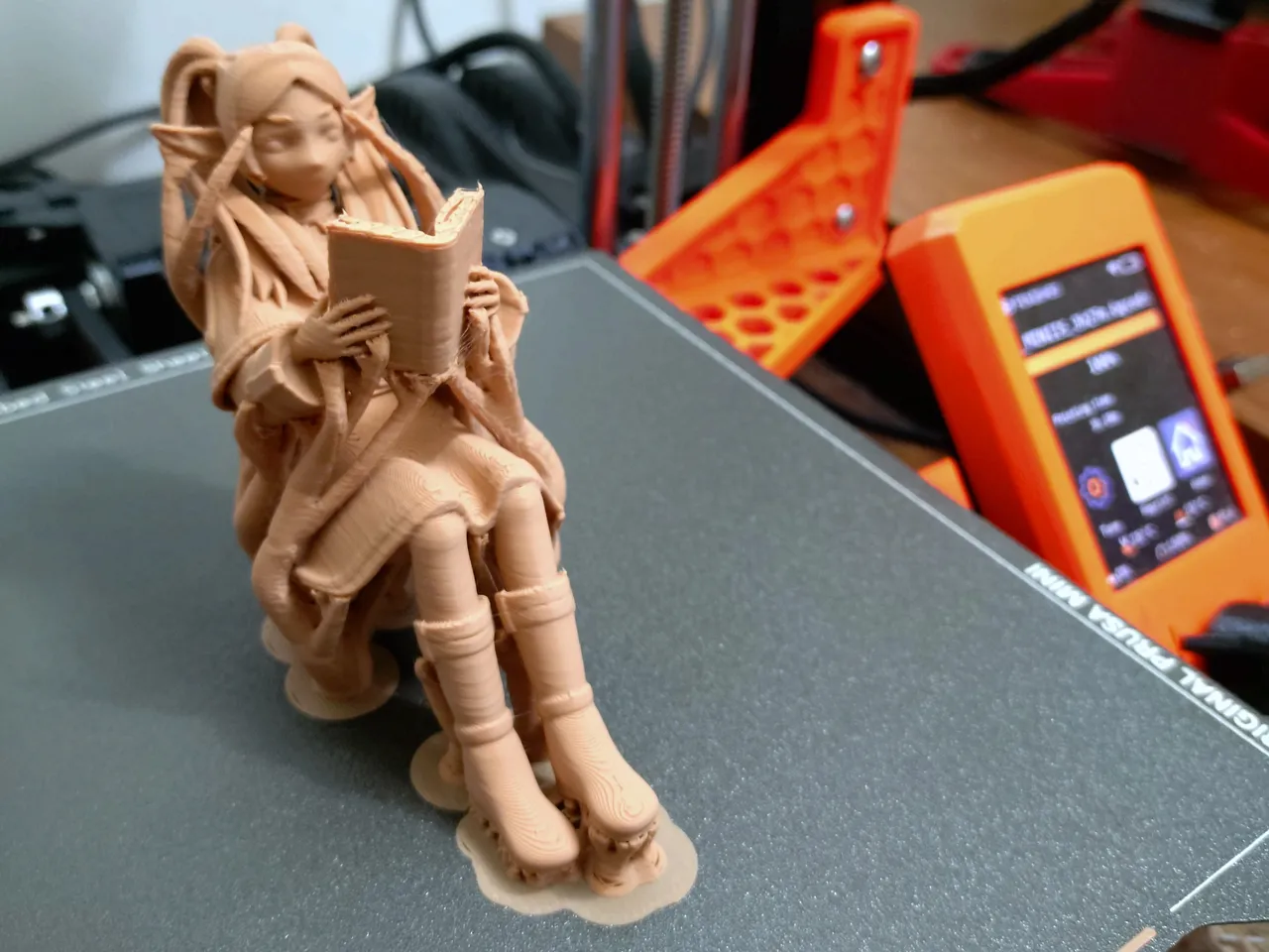 Frieren Reading by Lali3d | Download free STL model | Printables.com