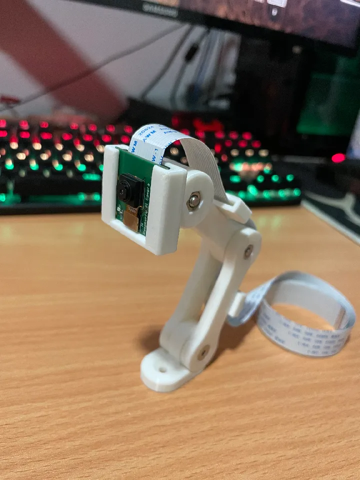 Movable mount for Raspbery Pi camera for 3D printers by Dragan Mićić ...