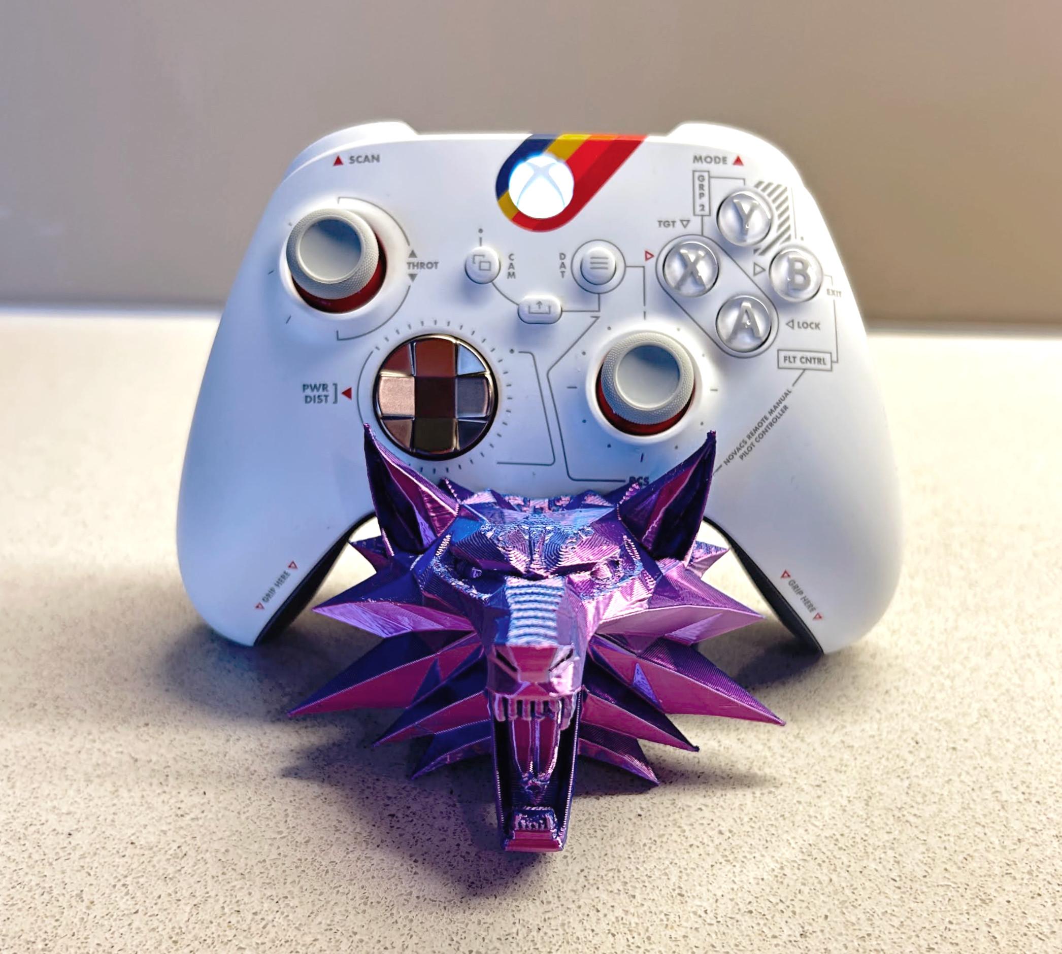 Witcher Xbox Controller Stand by Yellowtech | Download free STL model ...
