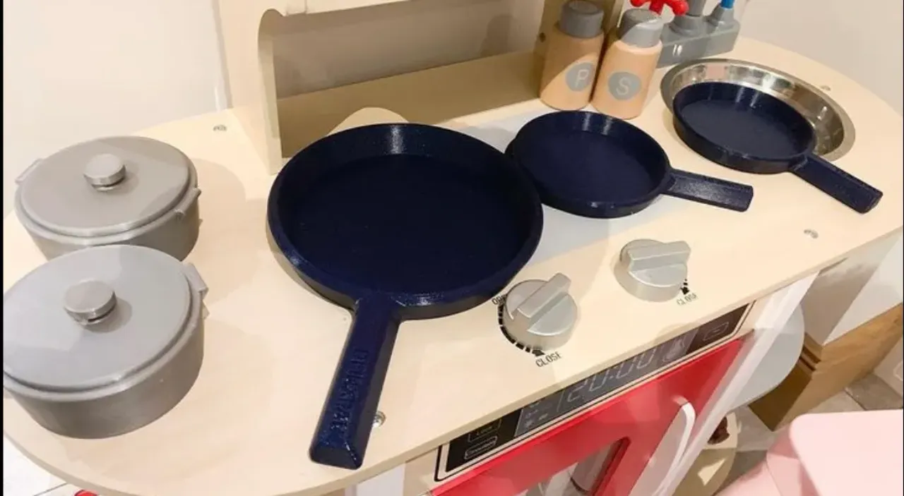 Toy Kitchen Equipment by IR Blinx | Download free STL model ...