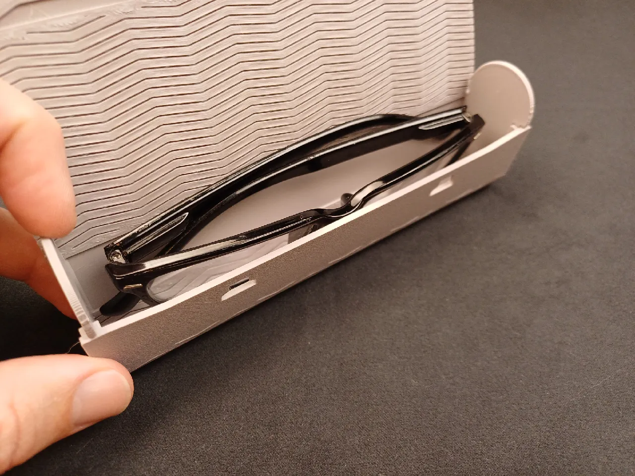 Flexi glasses case by rorys3D | Download free STL model | Printables.com