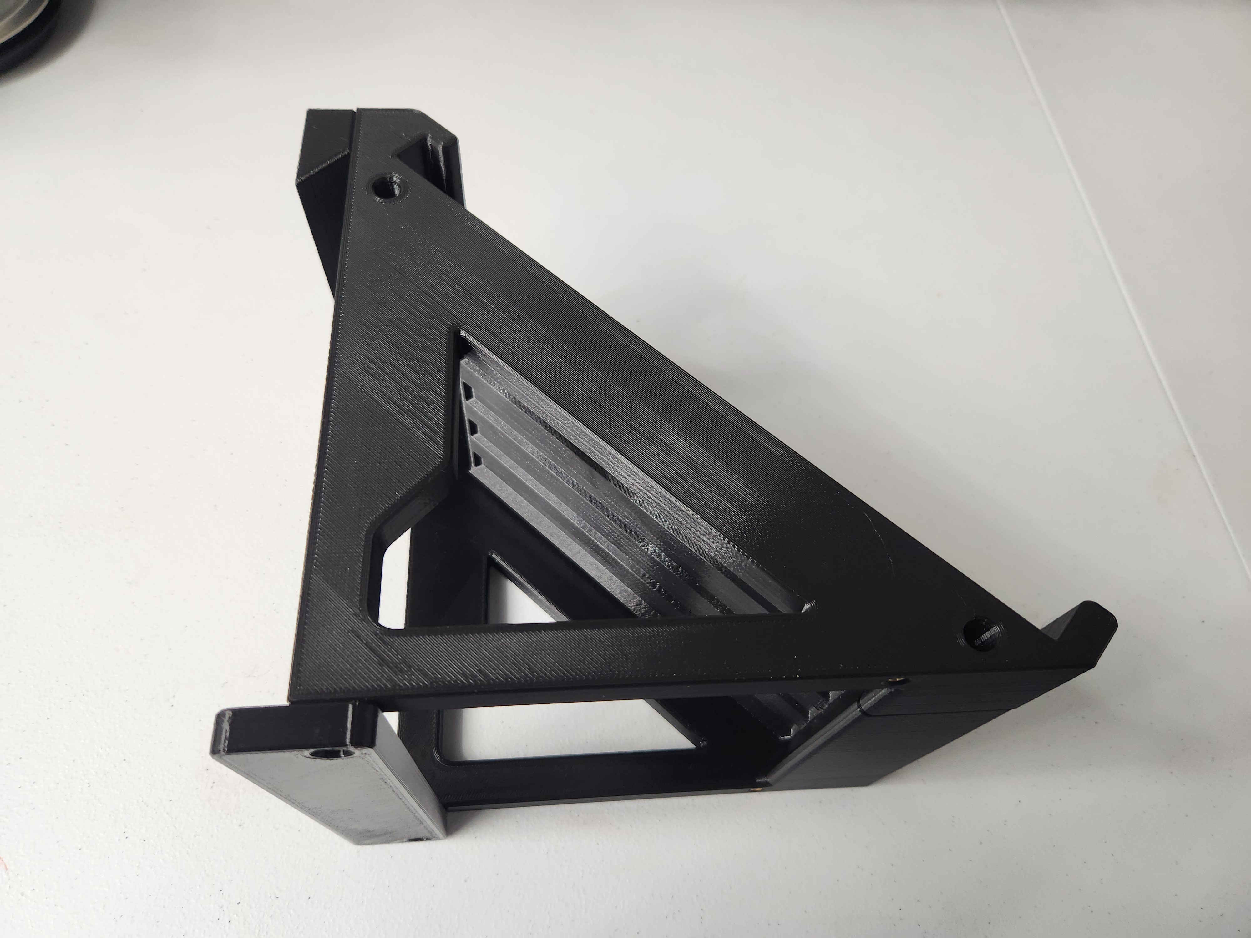 DEWALT FRENCH CLEAT SAW HOLDER (Model DCS393) by Lucas Plungis ...
