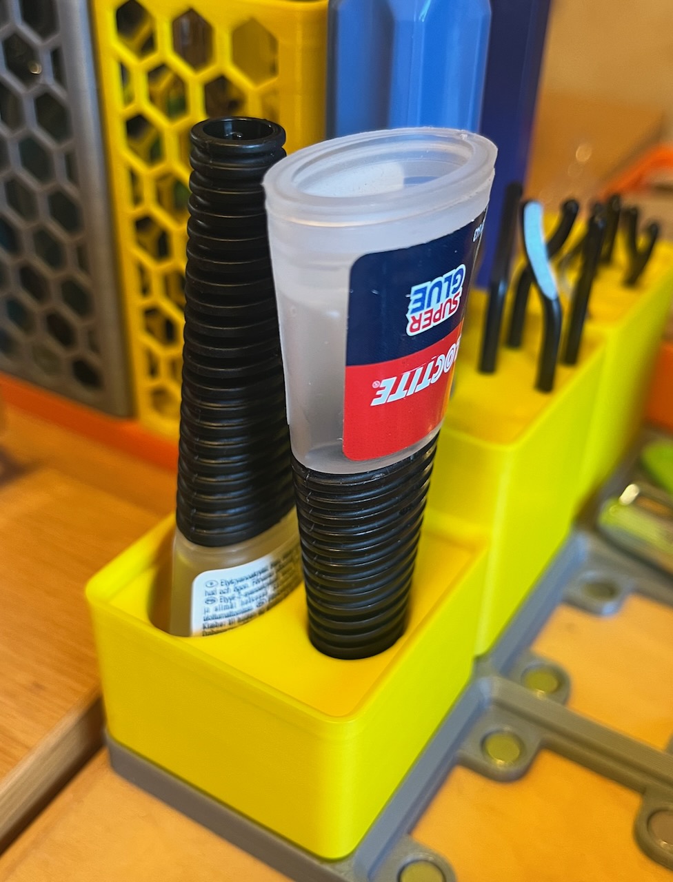 Loctite Precision Super Glue Gridfinity bin by mel0 | Download free STL ...
