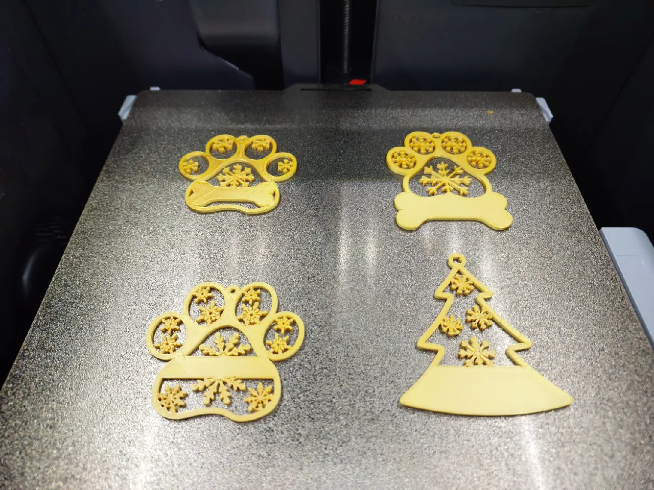 Christmas Ornaments Part 2 by Clod Stomper Productions | Download free ...