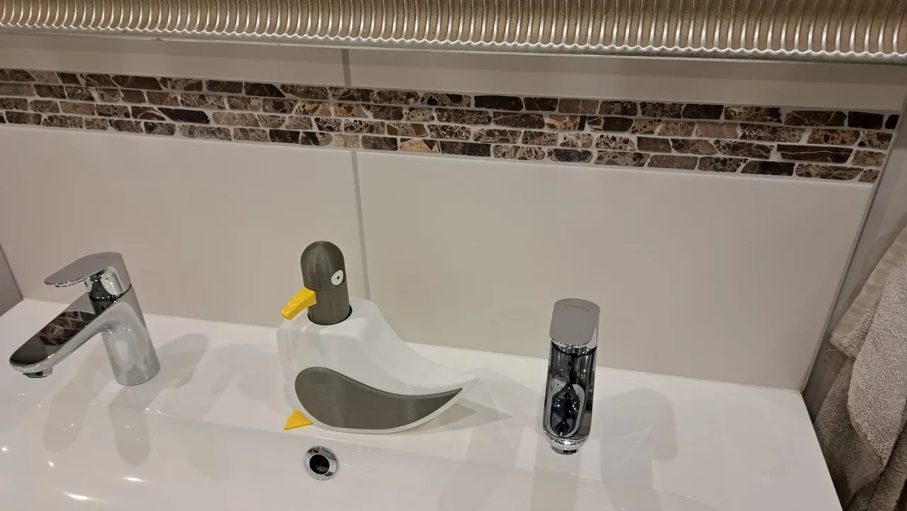 seagull/duck soap dispenser for IKEA EKOLN by Print4fun | Download free ...