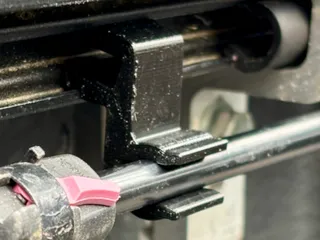 UnderCover Tonneau Prop Rod Retaining Clip by ejmaker | Download free ...